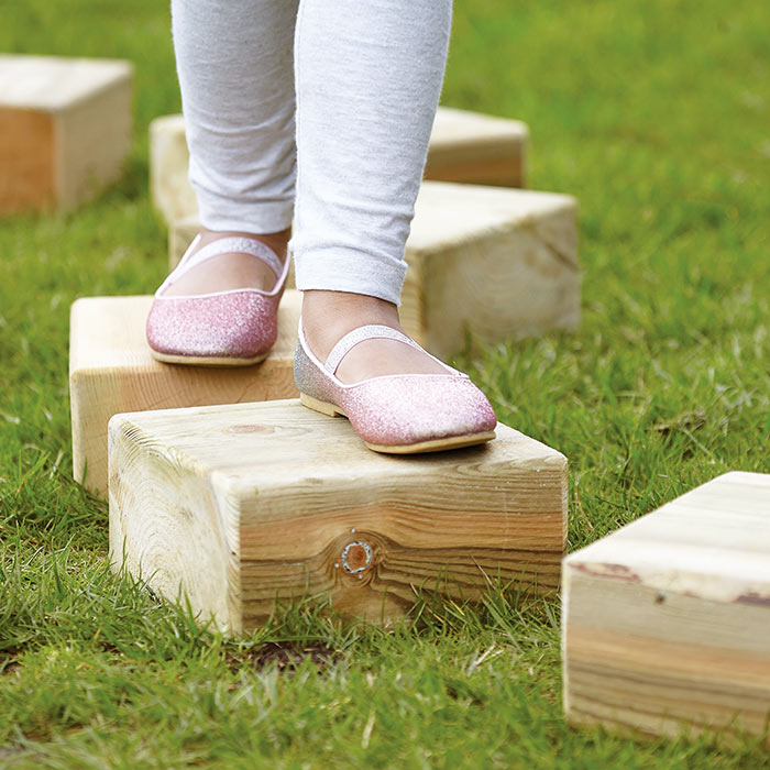 e4e - Outdoor Stepping Blocks - Set of 4